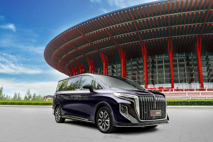 红旗首款MPV来了！二排堪比百万级/搭2.0T动力 35.88万起贵吗？ - 知乎