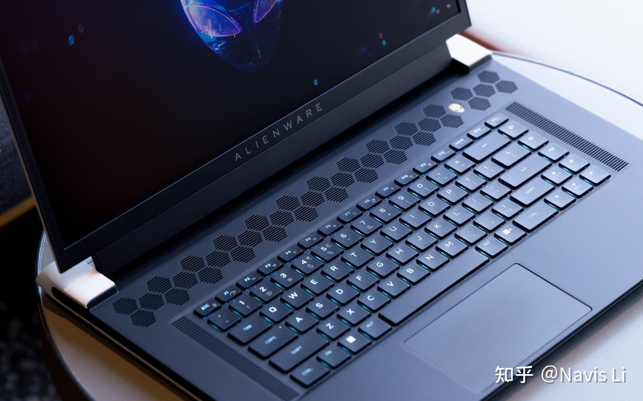 超薄高性能笔记本的完全体 — Alienware X17 评测 - 知乎