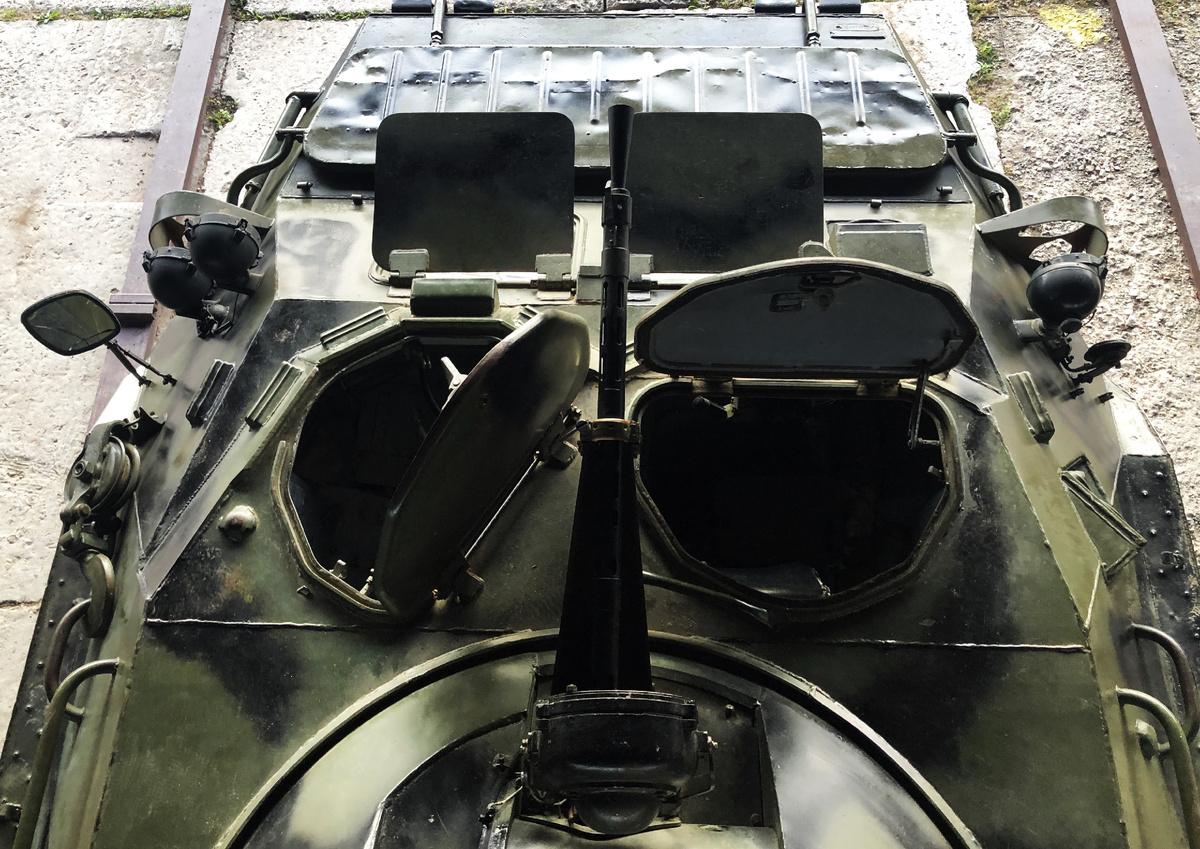 浅谈苏联“BTR-80”量产车型状况概述 - 知乎