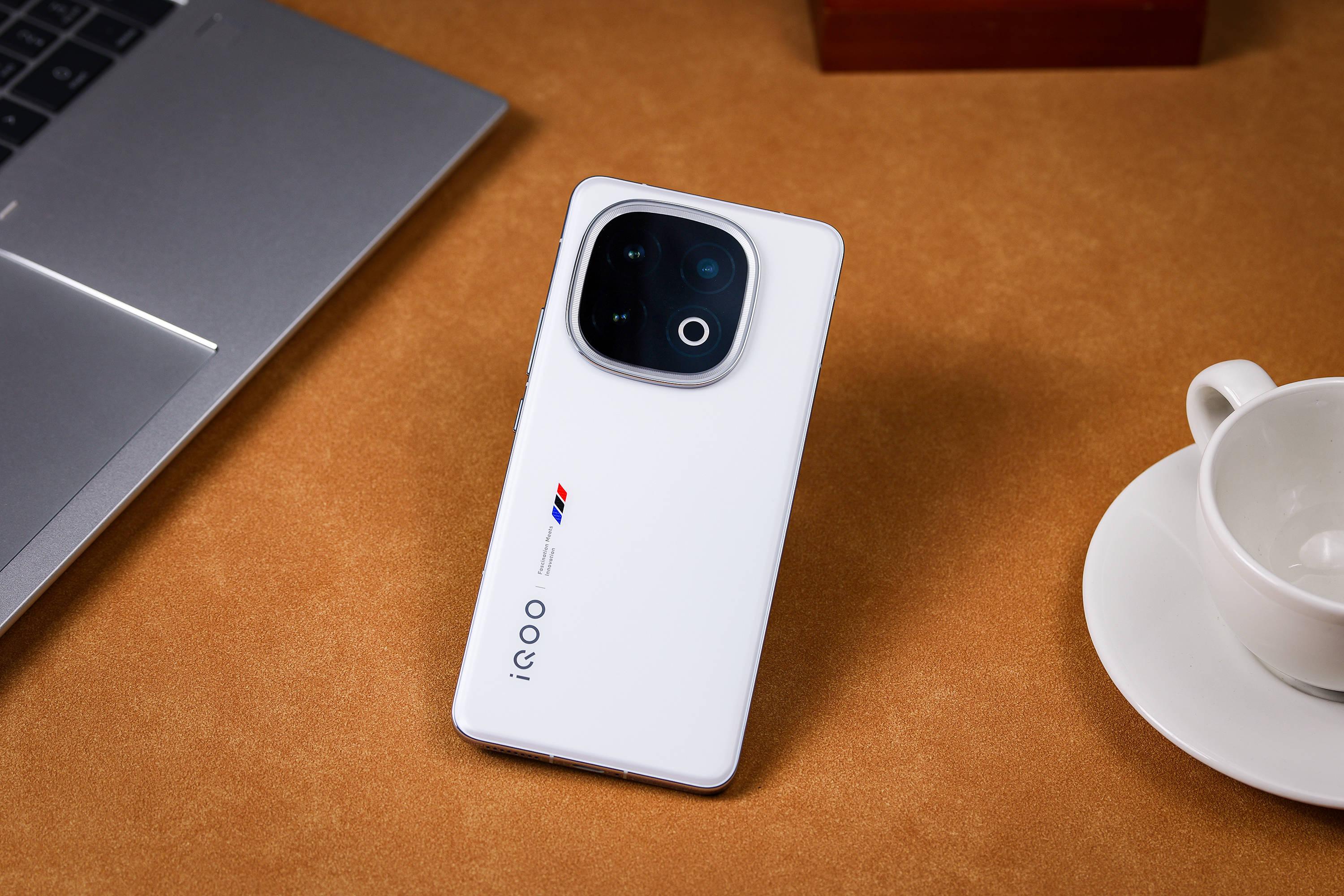 COLMO冰箱怎么样，COLMO冰箱北极星C2和黑珍珠C3怎么选？