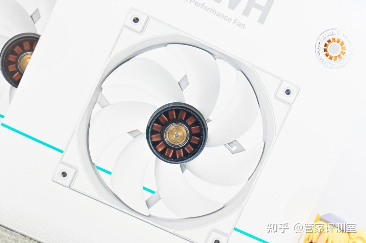 九州风神FT14白14CM散热风扇上手试玩：选料扎实且性能优秀 - 知乎