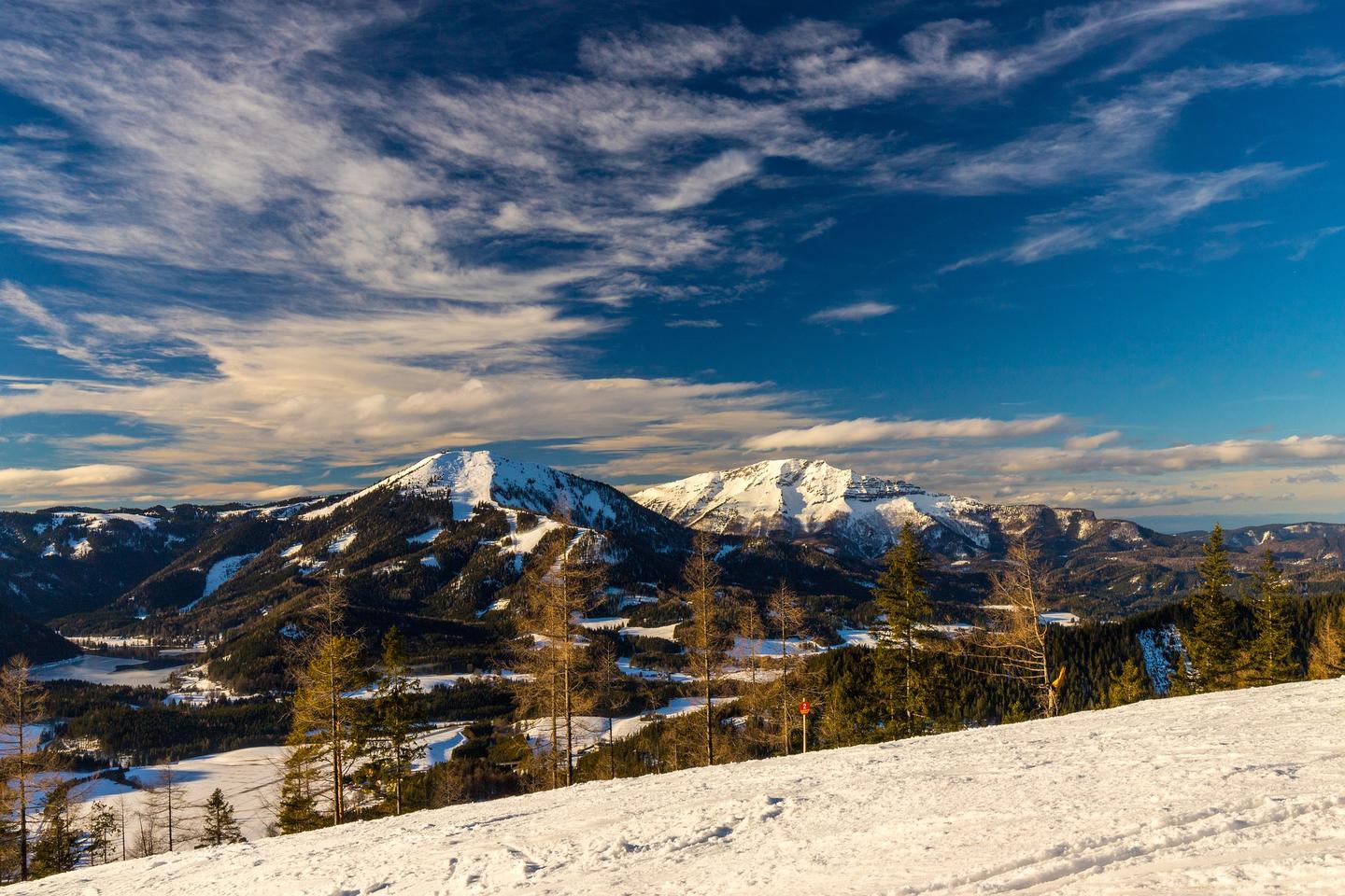 BLIP-2：用冻结的图像编码器和大型语言模型进行语言-图像预训练的自举模型 - 知乎