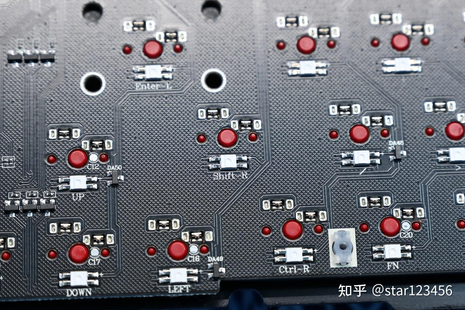 被称买轴送键盘的SKN青龙3.0机械键盘值不值得买？ - 知乎