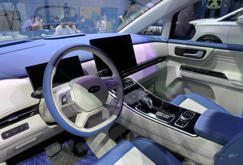 首款3DHT智慧电混 江淮瑞风RF8广州车展开始预售 - 知乎