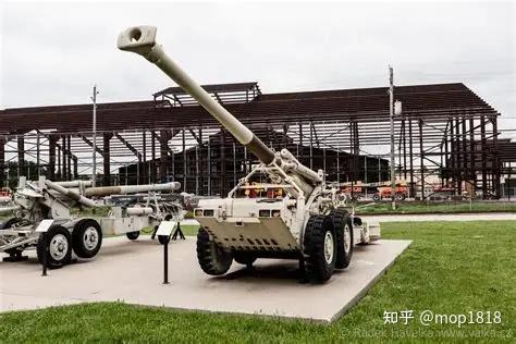 【外网：中英对照】南非G6"犀牛"轮式自行火炮（South Africa G6 "Rhino" Self-Propelled ...
