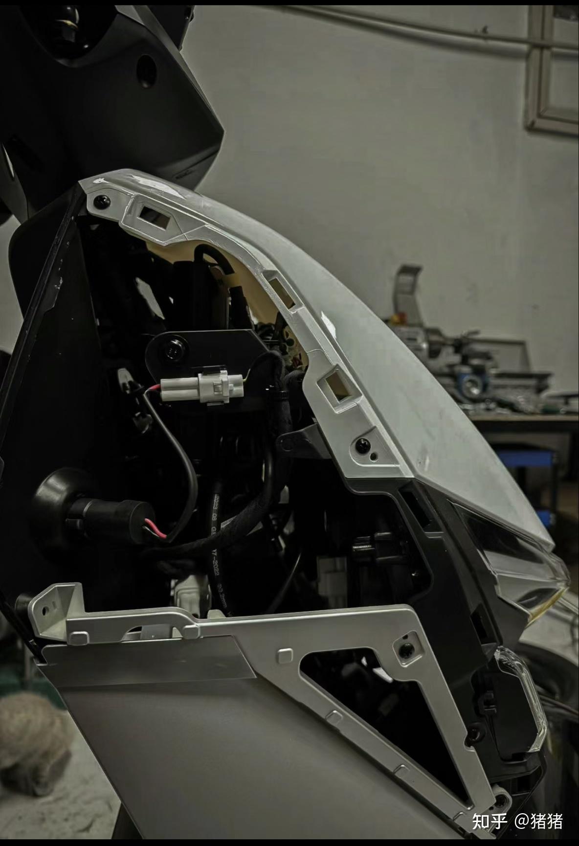 2023九号电自天花板dz110p - 知乎