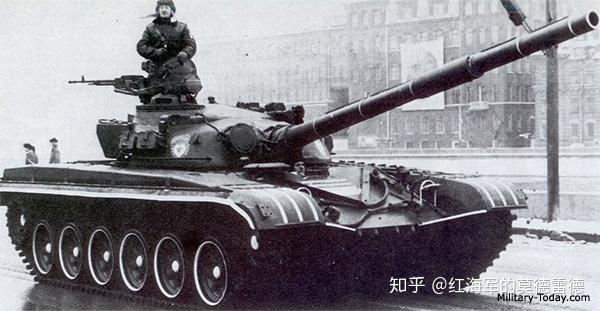 如何分辨T-72M/M1 T-72A T-72B T-72S T-72BM等各种T-72改型？ - 知乎