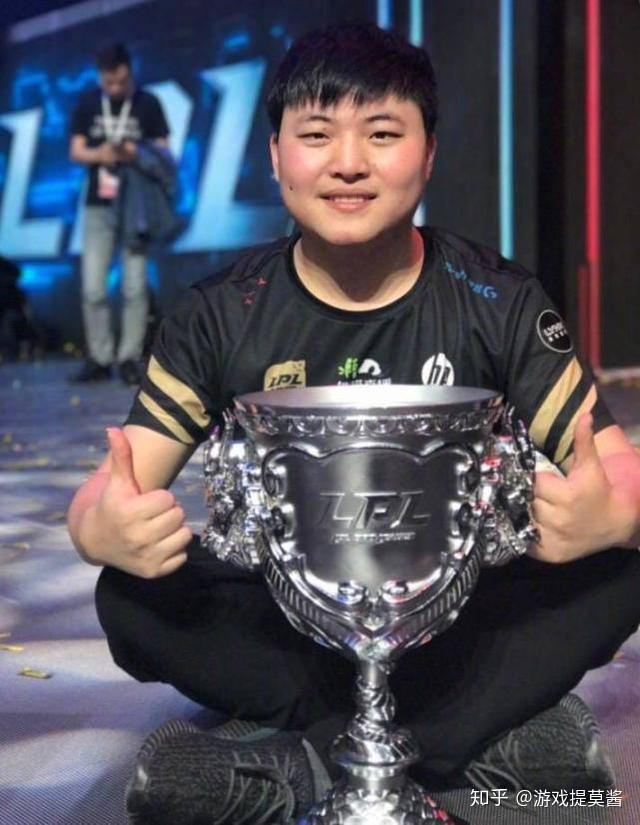 S10趣闻：LCK无Faker、LPL无UZI，新人解说首秀 - 知乎