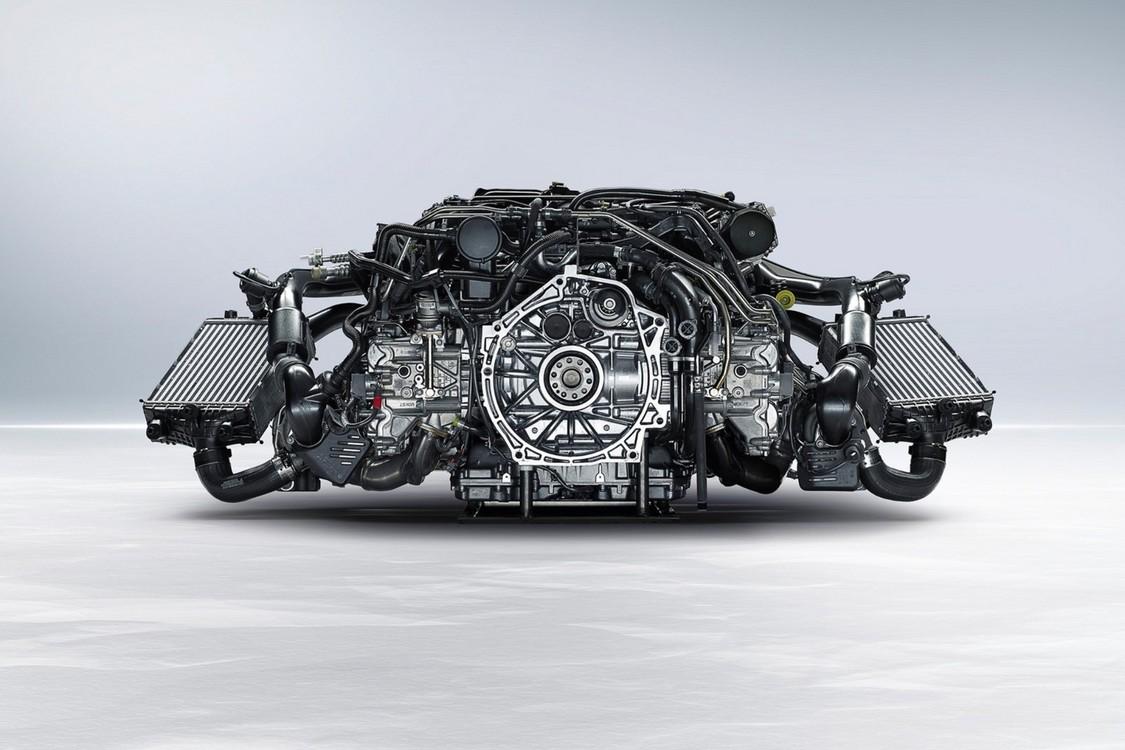 “有压力才有动力”——保时捷 992 Turbo S 与 911 Turbo 的技术进化简史： - 知乎