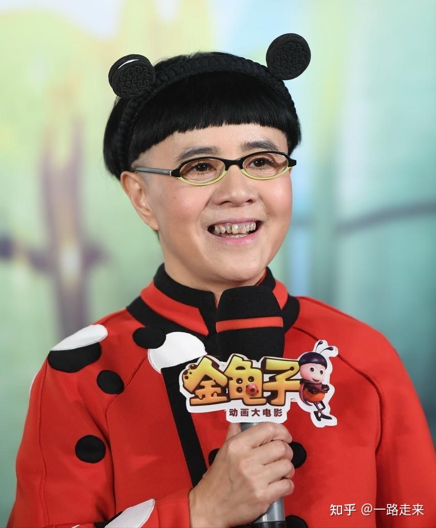 事实证明，56岁“直播卖货”的刘纯燕，已经走上人生另一条大道 知乎 6199