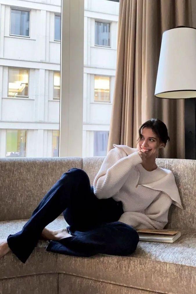 法式简约风，时髦通勤照着穿~ - 知乎