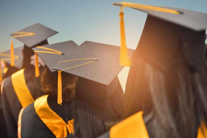 高考后复读？不如选择唯 雅OSSD换取全球TOP100院校录取！ - 知乎