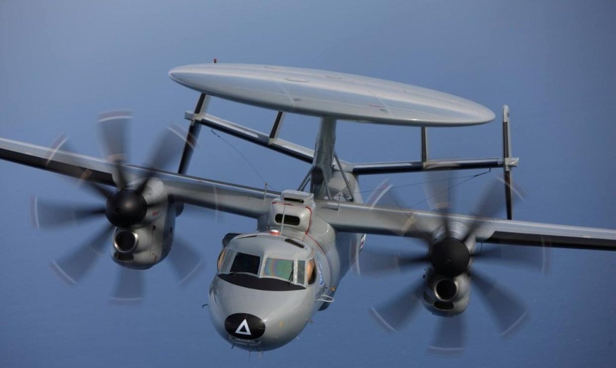 中美舰载预警机大对决：KJ-600与E-2D - 知乎