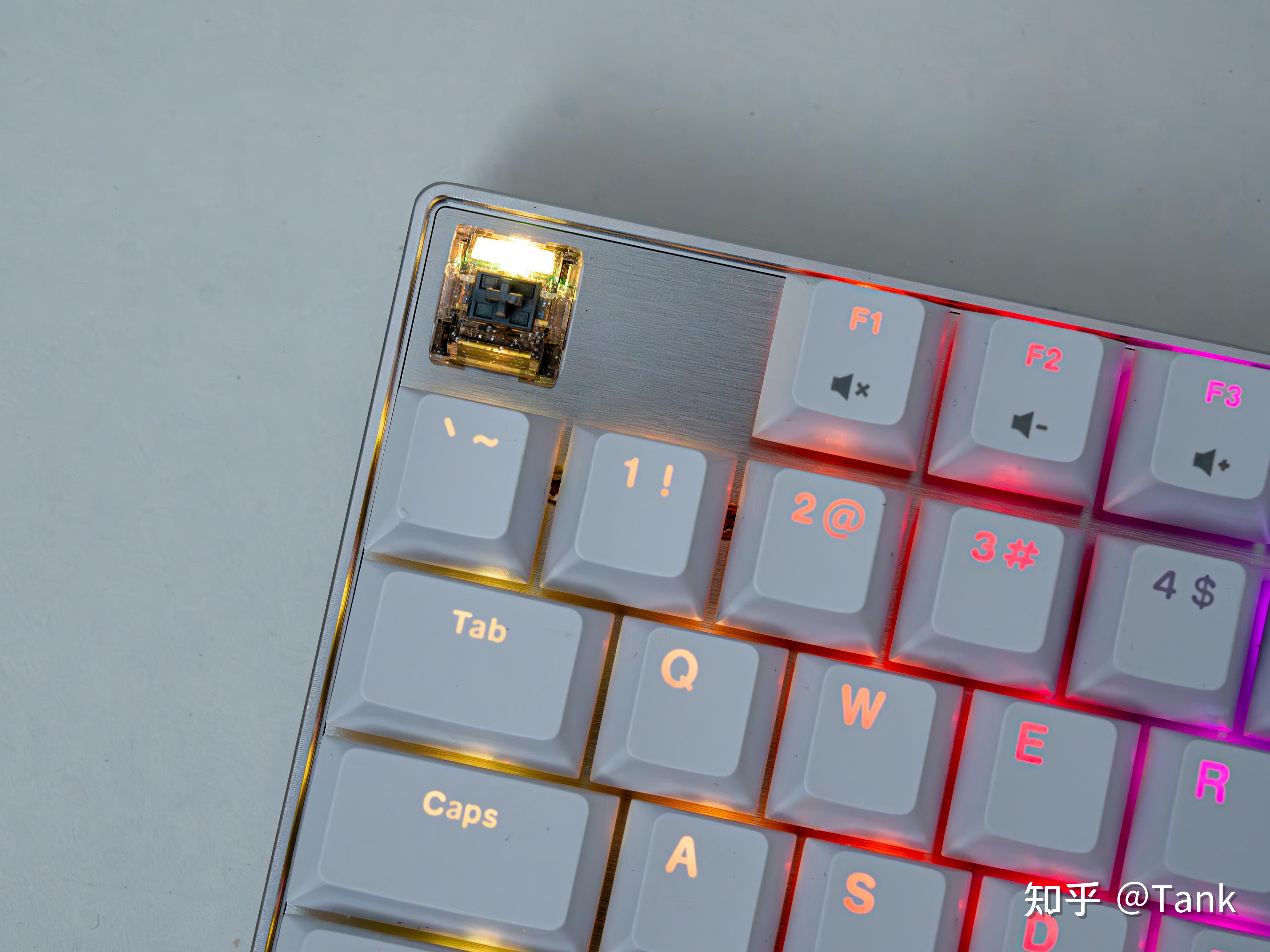 首款用 TMR 传感器支持机械轴互换的磁轴键盘表现如何？CHERRY MX8.2 PRO TMR 双魔磁轴键盘半个月深度使用体验分享 - 知乎