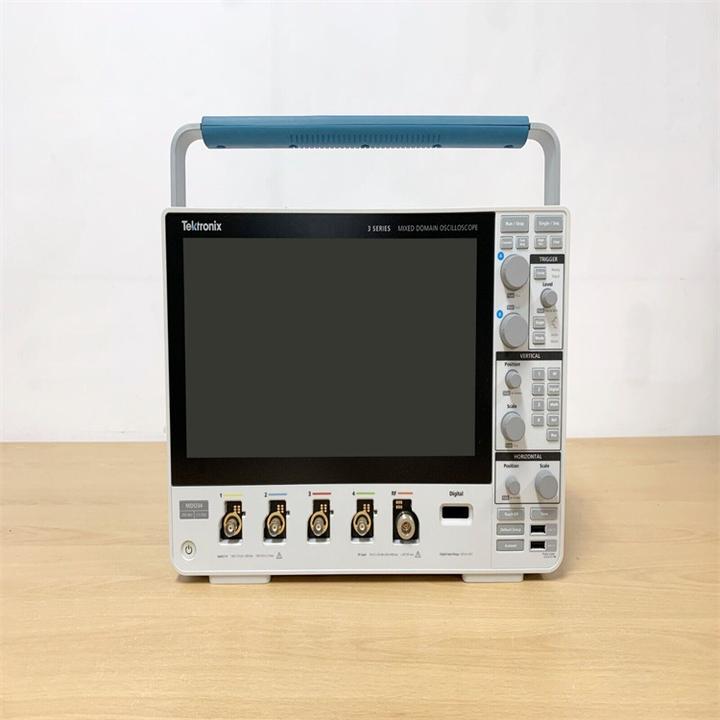 MDO34 Tektronix 1GHz 4通道5 GS/s混合域示波器。 - 知乎