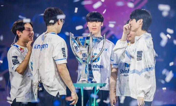 颠沛流离10年1冠，Deft诠释的是电竞信仰的力量 - 知乎