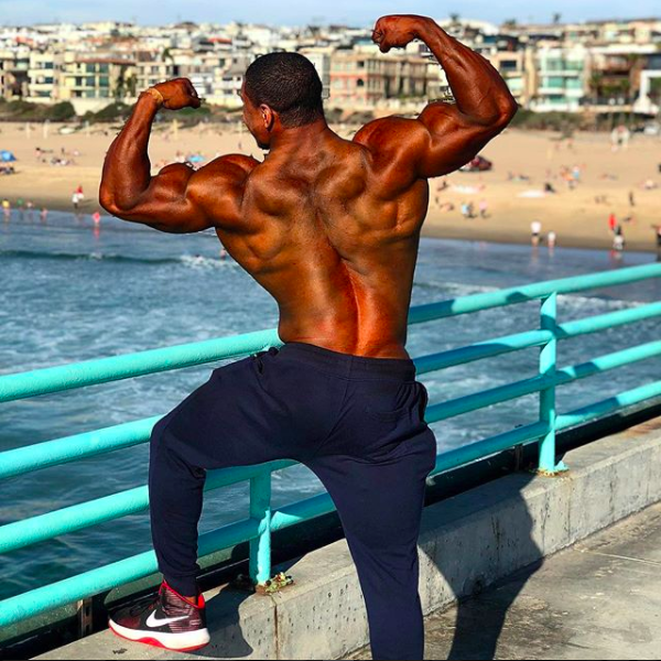 #精英级的力量举选手4 Larry Wheels & Ben Pollack - 知乎