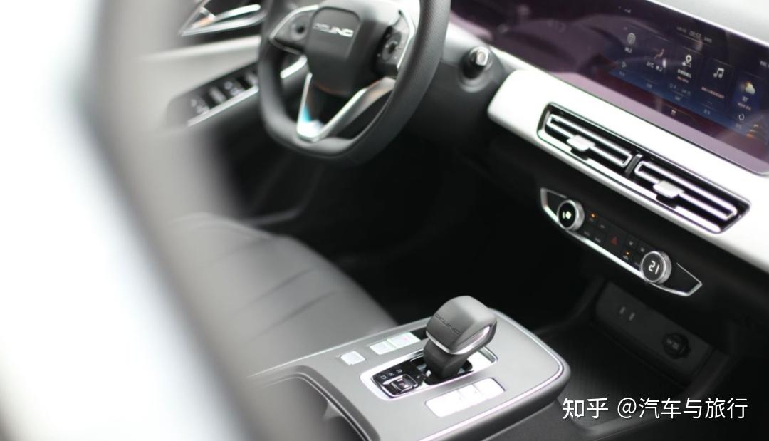 试驾新EU5 PLUS，续航、造型、舒适全面升级的纯电家轿 - 知乎