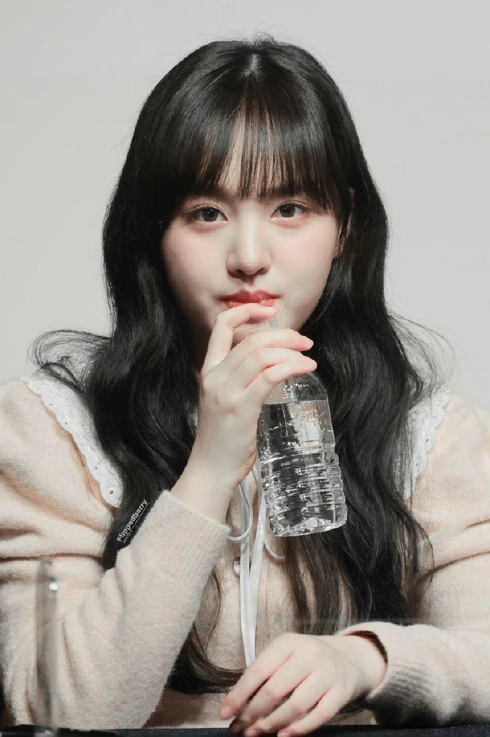 如何评价liz的长相？ - 知乎