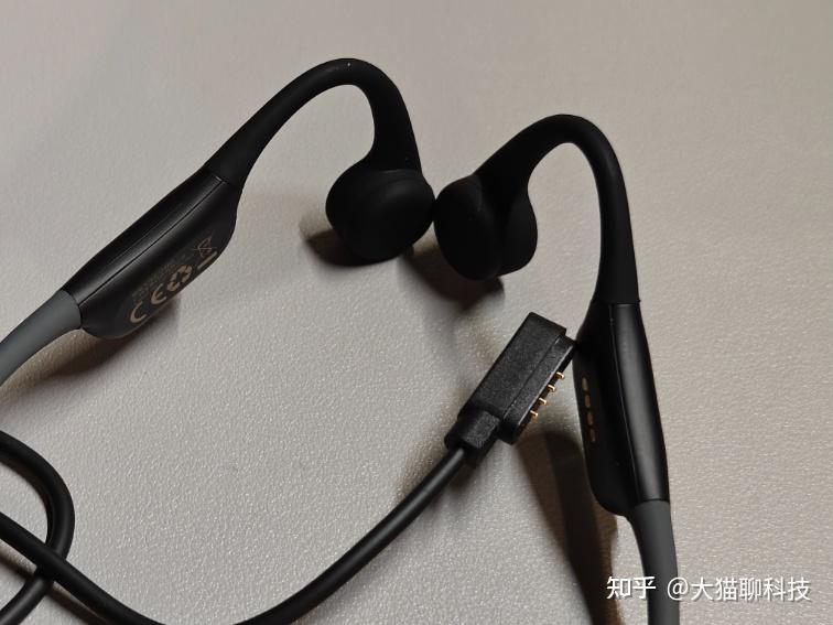 不戴耳机也能听歌！哈氪Hakii SURVIN骨传导运动耳机测评体验 - 知乎