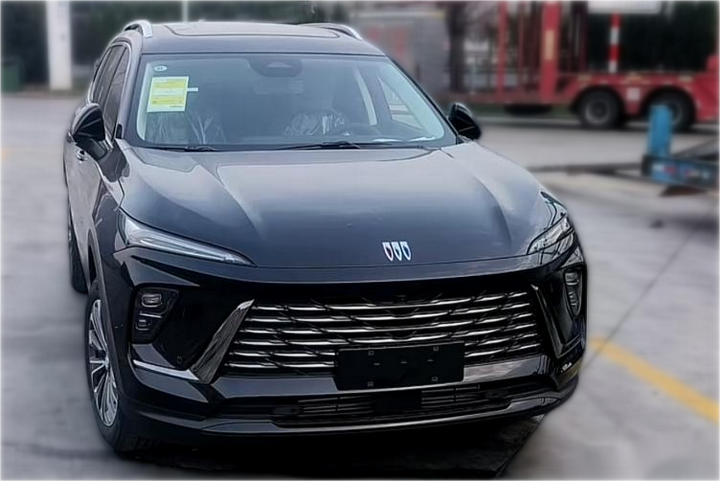 30英寸大屏+双动力，全新昂科威Plus实车亮相，配8155加拼色内饰 - 知乎