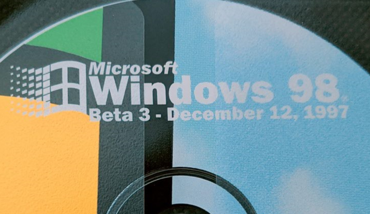 分享一张特殊的Windows 98光盘~Windows 98 Beta 3 - 知乎