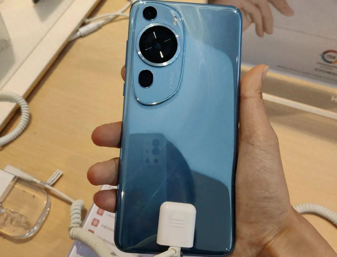 Mate60 Pro+对比P60 Art，谁才是当今最高端的华为旗舰？ - 知乎