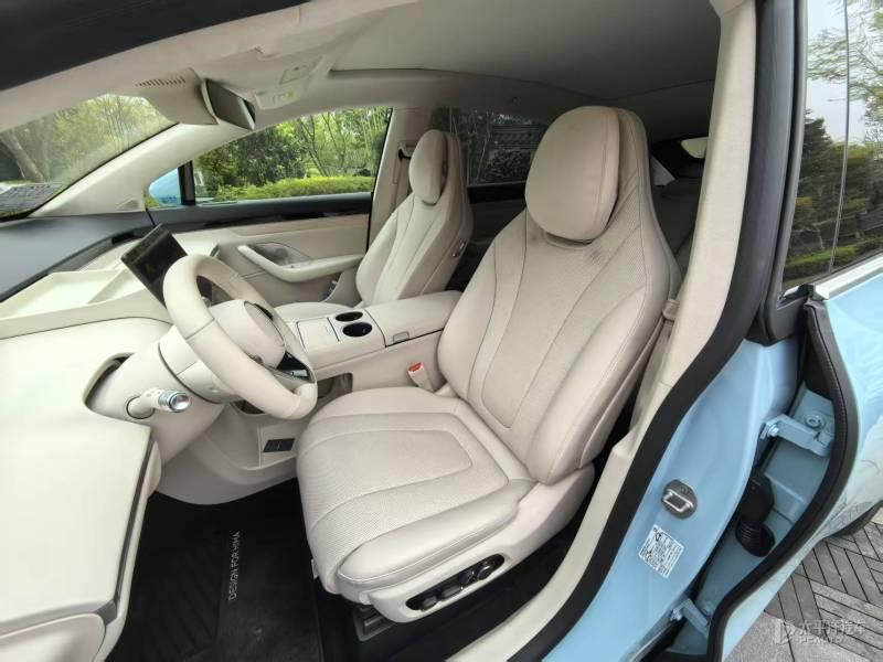 29.98万起！智界R7增程版上市！大电池/四驱可选，理想L6慌了？ - 知乎