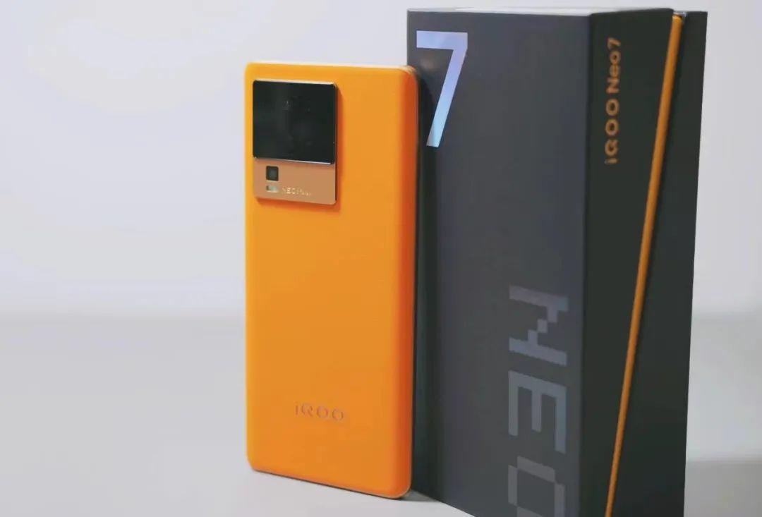 3000以内买K50至尊版还是IQOO Neo7好，看看这个详细对比吧 - 知乎