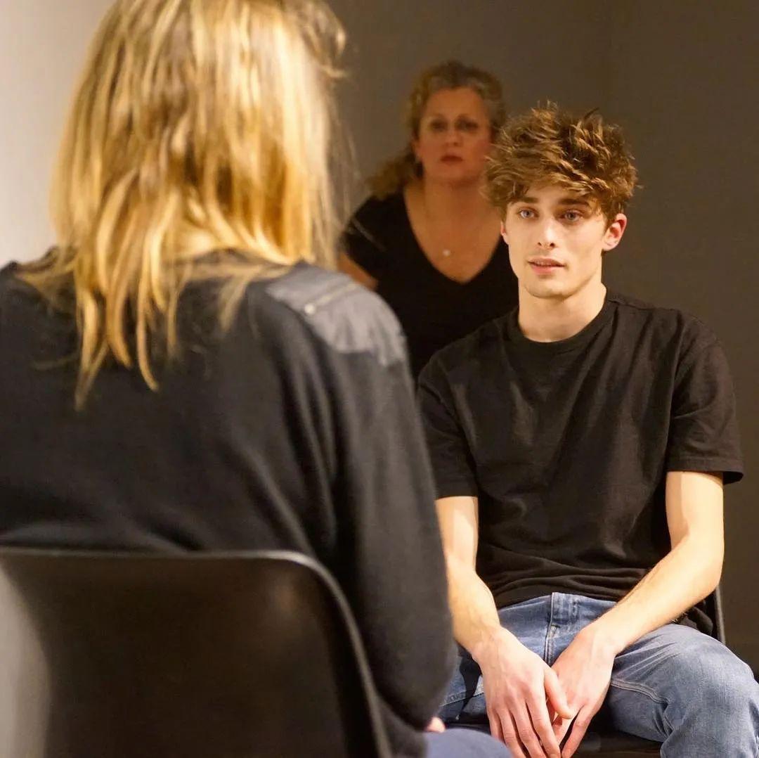 183cm法国男模成《哈利波特》最帅伏地魔！男女通杀圈粉无数，网友：馋他身子! - 知乎