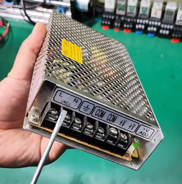 煌生小课堂：PLC常用的四种电源，让你一次性搞懂 - 知乎