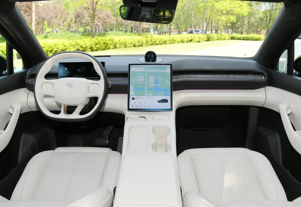 手握40万预算想买电车，全新蔚来ES6对比智己LS7，谁是你的菜？ - 知乎