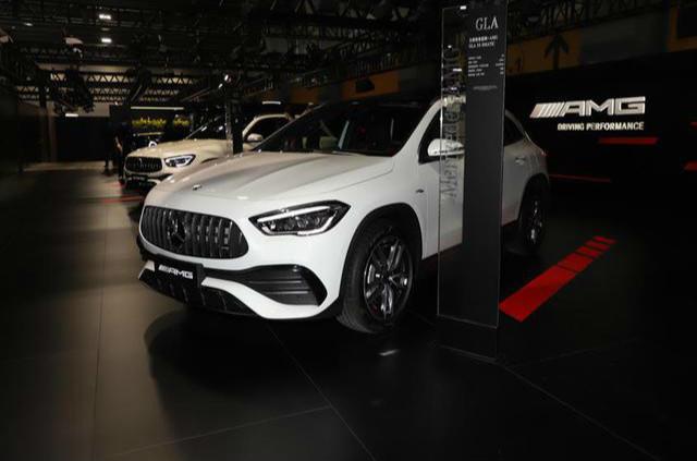 全新梅赛德斯-AMG GLA 35 4MATIC正式上市，售价为43.98万元 - 知乎