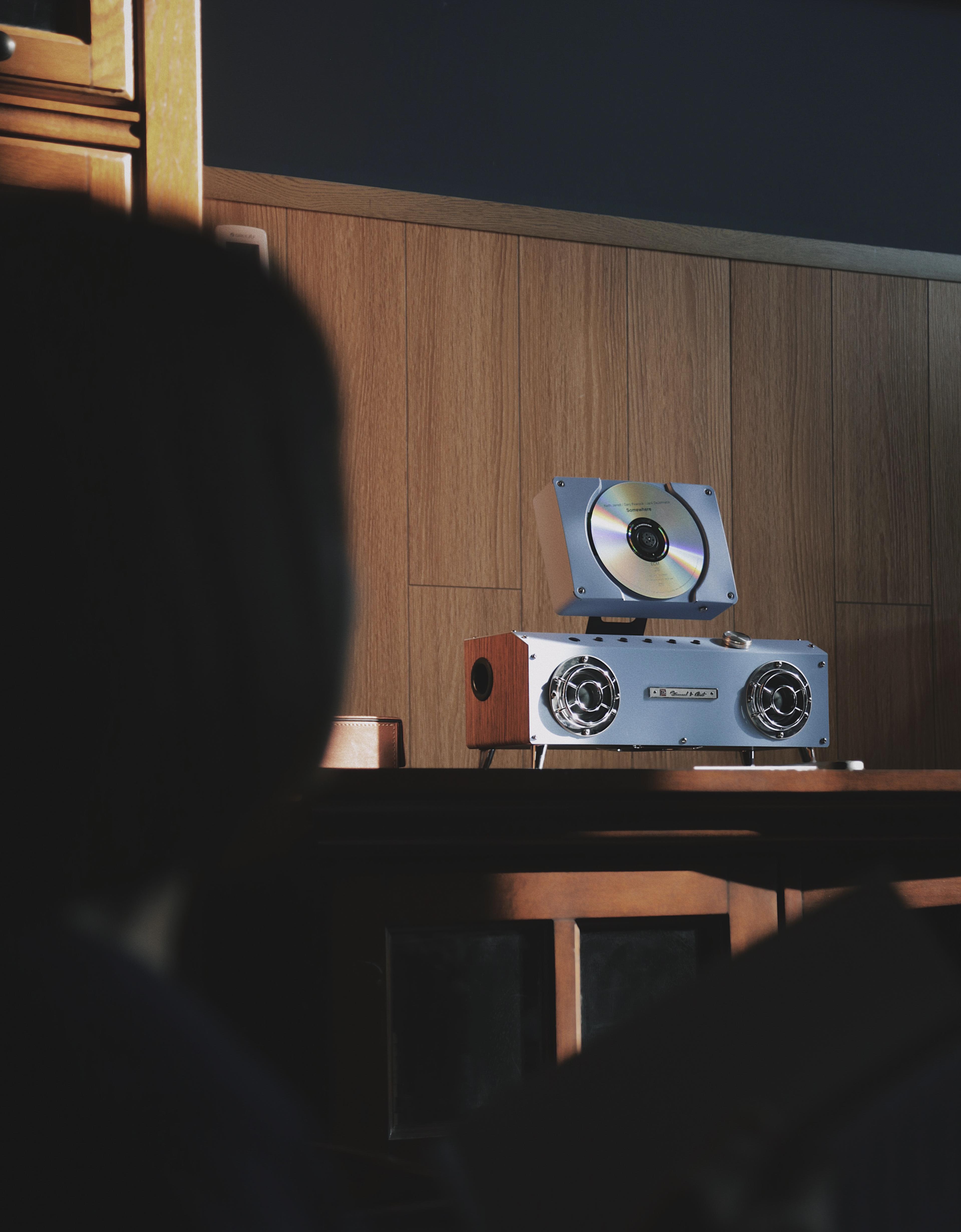 想买专辑听，亲们有没有什么音质好的CD机推荐？ - 知乎