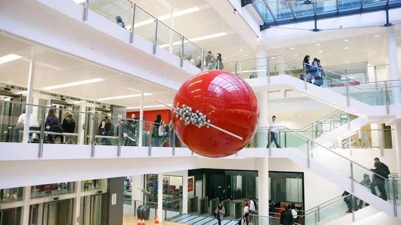 LSE这12个学科排名世界前十！传媒、经济、哲学稳拿英国第一 - 知乎