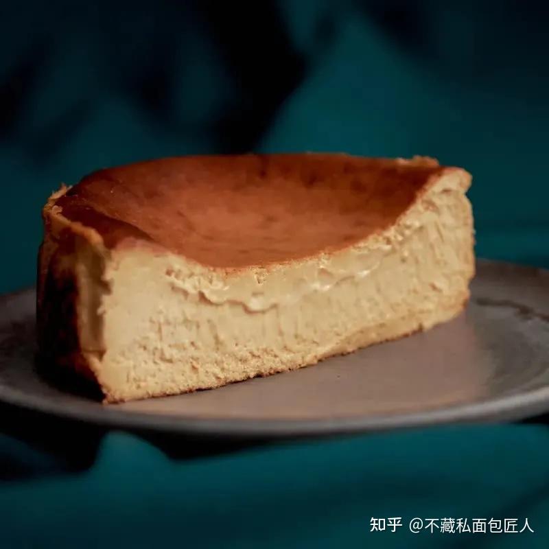 法葱+蒜香，全网复刻“邪修”巴斯克，它为什么火了？ - 知乎