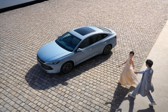 工业奇迹秦L DM-i震撼上市，百公里亏电油耗2.9L，综合续航超2100 - 知乎